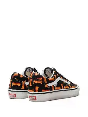 VANS X Thrasher Old Skool Flame Logo Sneakers - Black