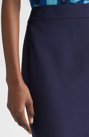 St. John Stretch Twill Pencil Skirt