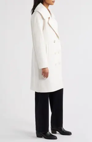 Bernardo Double-breasted Knit Coat - White