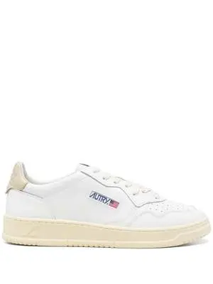 AUTRY Medalist Low Leather Sneakers - Wht/tidfoam