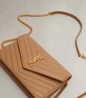 Saint Laurent Cassandre Envelope Matelassé Wallet-on-chain - Beige