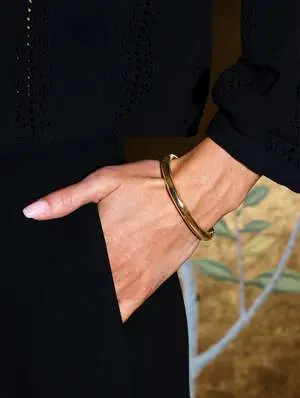 BRIONY RAYMOND Sloan Bangle - 18 Karat Yellow Gold