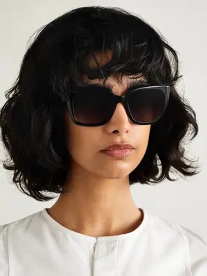 Dior 30montaigne S8u Oversized Cat-eye Sunglasses - Black