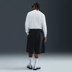 Nike Club Woven Oversized Shorts