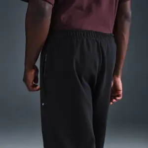 Nike Solo Swoosh Cuffed Fleece Pants - Black