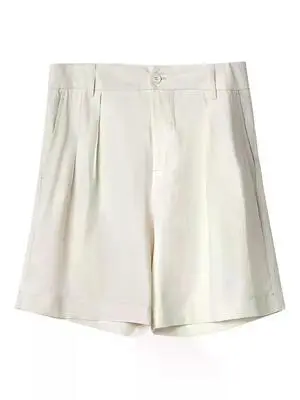 HINNOMINATE Pleated Shorts