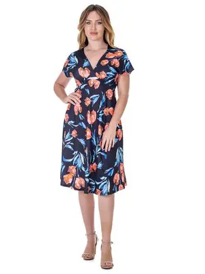 24SEVEN COMFORT APPAREL Petites Tulip Print V Neck Empire Waist Knee Length Dress - Black Multi