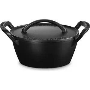 LE CREUSET Alpine Outdoor Round Dutch Oven - Matte Black