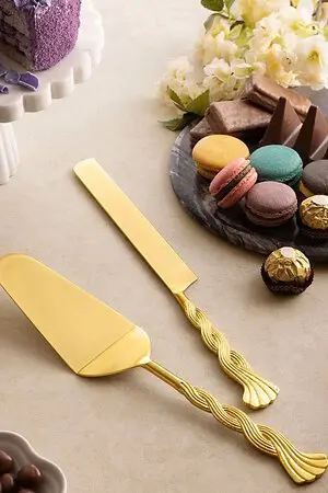 GAURI KOHLI Santiago Cake Servers