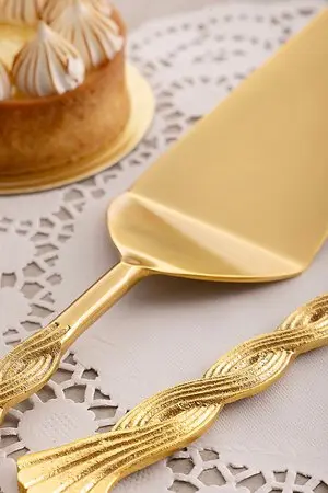GAURI KOHLI Santiago Cake Servers