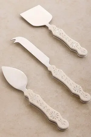 GAURI KOHLI Derby Cheese Knives Set Of 3