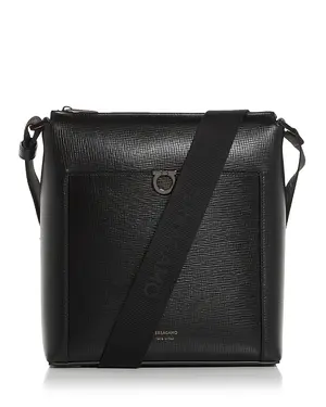 FERRAGAMO Leather Crossbody Bag - Nero