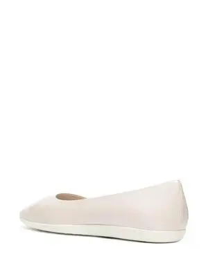 FERRAGAMO Gancini Embossed Ballerina Shoes - White