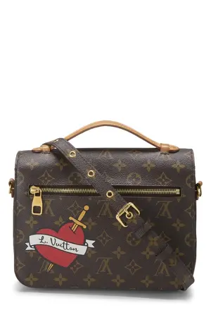 LOUIS VUITTON Monogram Canvas Patches Pochette Métis
