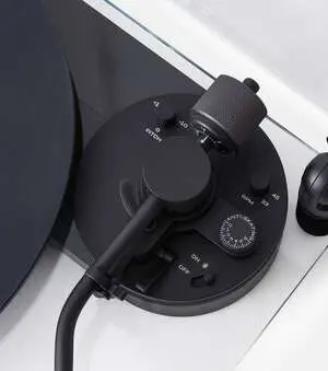 TRANSPARENT Turntable