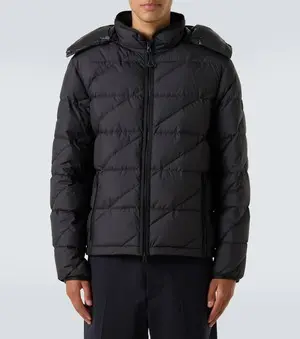 Moncler Sيروس Hooded Down Jacket