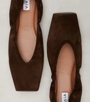 Alaïa Suede Ballet Flats - Brown