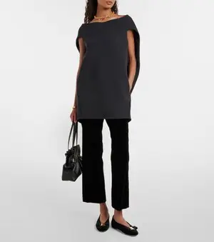 FERRAGAMO Vanna Velvet Ballet Flats - Black