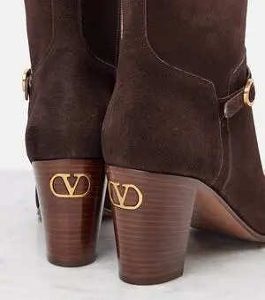 Valentino Garavani Pattie 75 Suede Ankle Boots