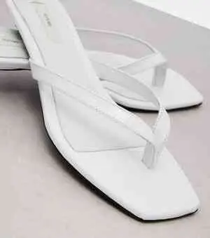 TOTEME Croc-effect Leather Thong Sandals
