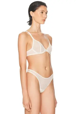 CUUP Trellis Lace Plunge Bra In White