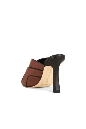 Manolo Blahnik Nikanor 105 Mule