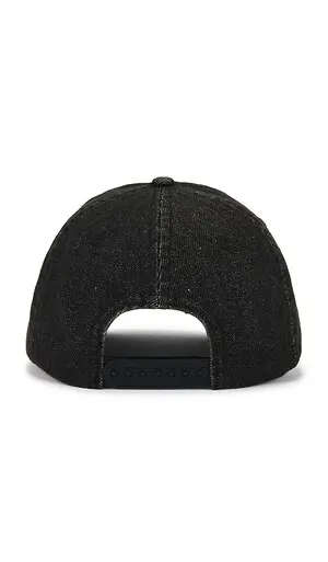 GUESS ORIGINALS Vintage Fitted Hat