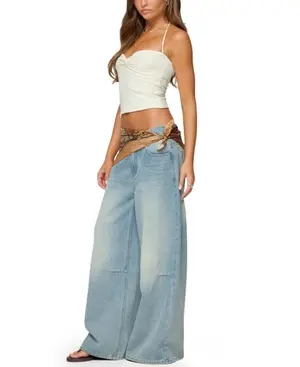 EDIKTED Twisted Textured Halter Top - Cream