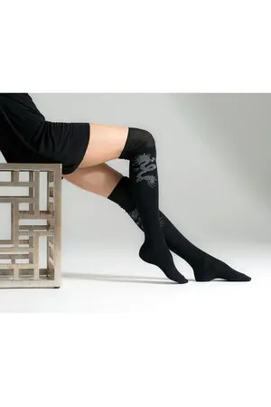 Natori Textured Cuff Dragon Over-the-knee Socks