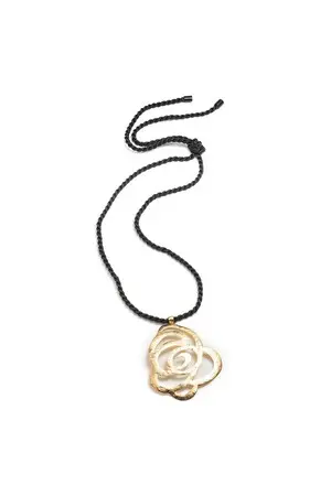 Natori Plated Floral Scroll Necklace - Gold