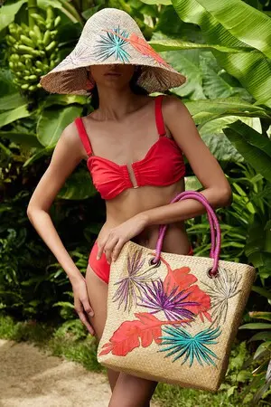 Natori El Nido Embroidered Tote Bag