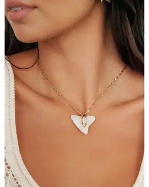 Ettika Shark Tooth Pendant Necklace