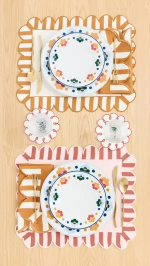MISETTE Scalloped Stripe Placemats Set Of 4