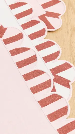 MISETTE Scalloped Stripe Placemats Set Of 4