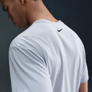 Nike Swim Swoosh Hydroguard Short-sleeve Top - Grey