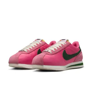Nike Cortez Sneakers