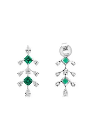HYT JEWELRY 18k White Gold Emerald And Diamond Earrings - Silver