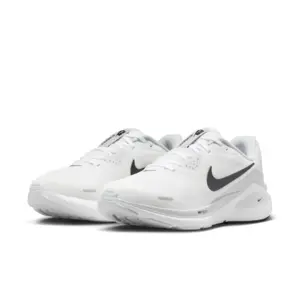 Nike Structure 26 Road Running Shoes