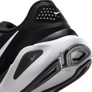 Nike Structure 26 Road Running Shoes - Black
