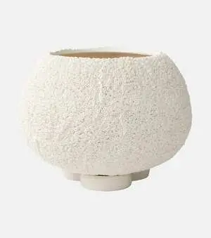 101 COPENHAGEN Urchin Medium Plant Pot - White