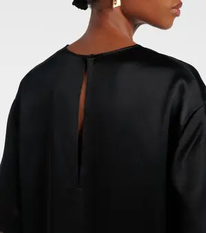 LESET Barb Satin T-shirt - Black