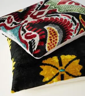 LES-OTTOMANS Printed Silk And Cotton Velvet Cushion - Multicoloured