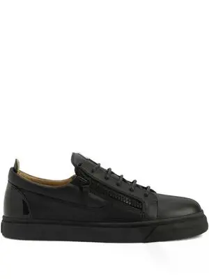 Giuseppe Zanotti Criss-cross Shoes For Men