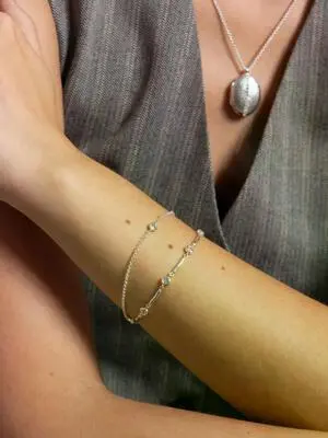 DOWER & HALL Dewdrop Sapphire Bracelet - Silver