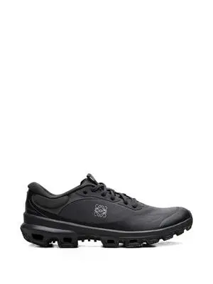 On Cloudventure 2 Loewe Sneakers - Black