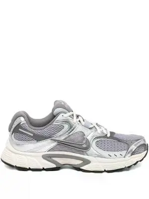 Nike V5 Rnr Sneakers - Grey