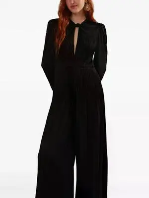 Farm Rio Pleated Keyhole Jumpsuit
