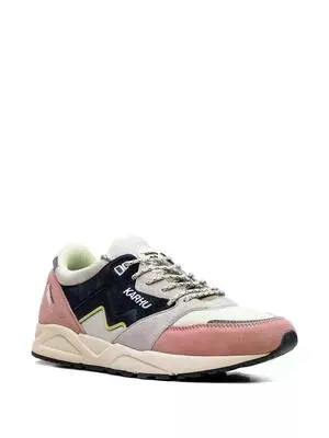 KARHU Aria 95 Panelled Trainers - Pink