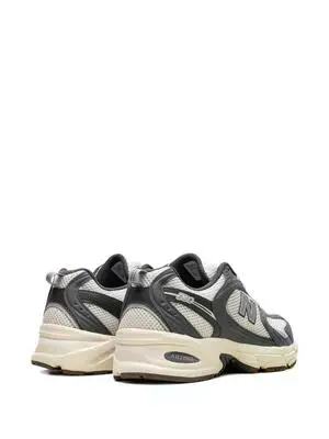 NEW BALANCE 530 Sneakers - Black