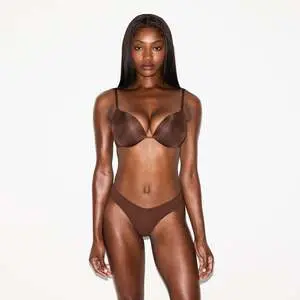 SKIMS Super Push Up Bra | Light Neutral | | Ultimate - Cocoa